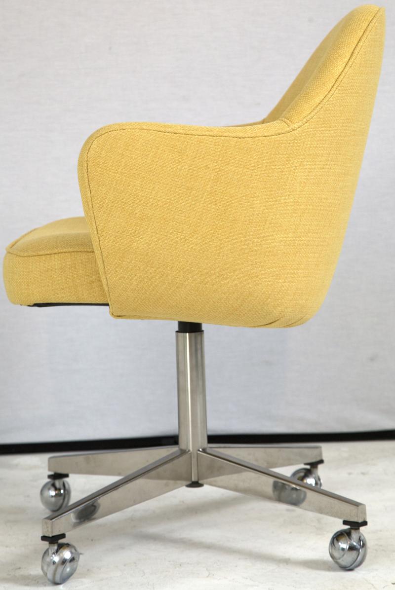 Knoll - Knoll Desk Chair in Fabric Upholstery