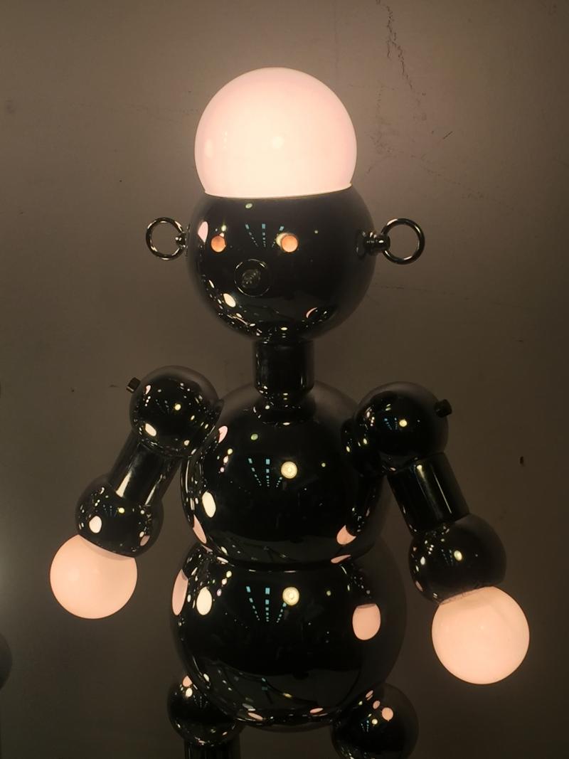 Torino Lamp Co. - GREAT PAIR OF MODERNIST CHROME ROBOT LAMPS BY TORINO