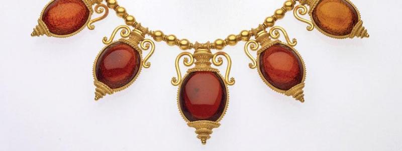 Revival Jewelry: Looking to the Past for Inspiration | Incollect