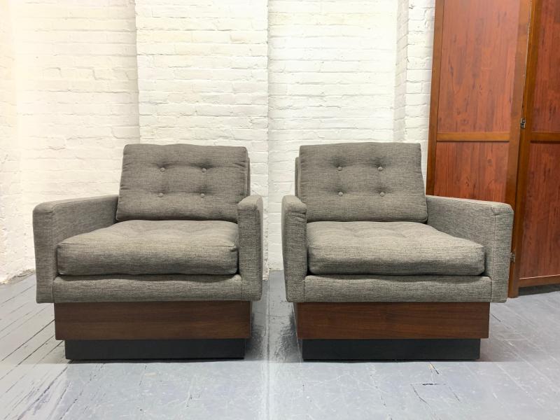 Pair of Lounge Chairs on Plinth Base