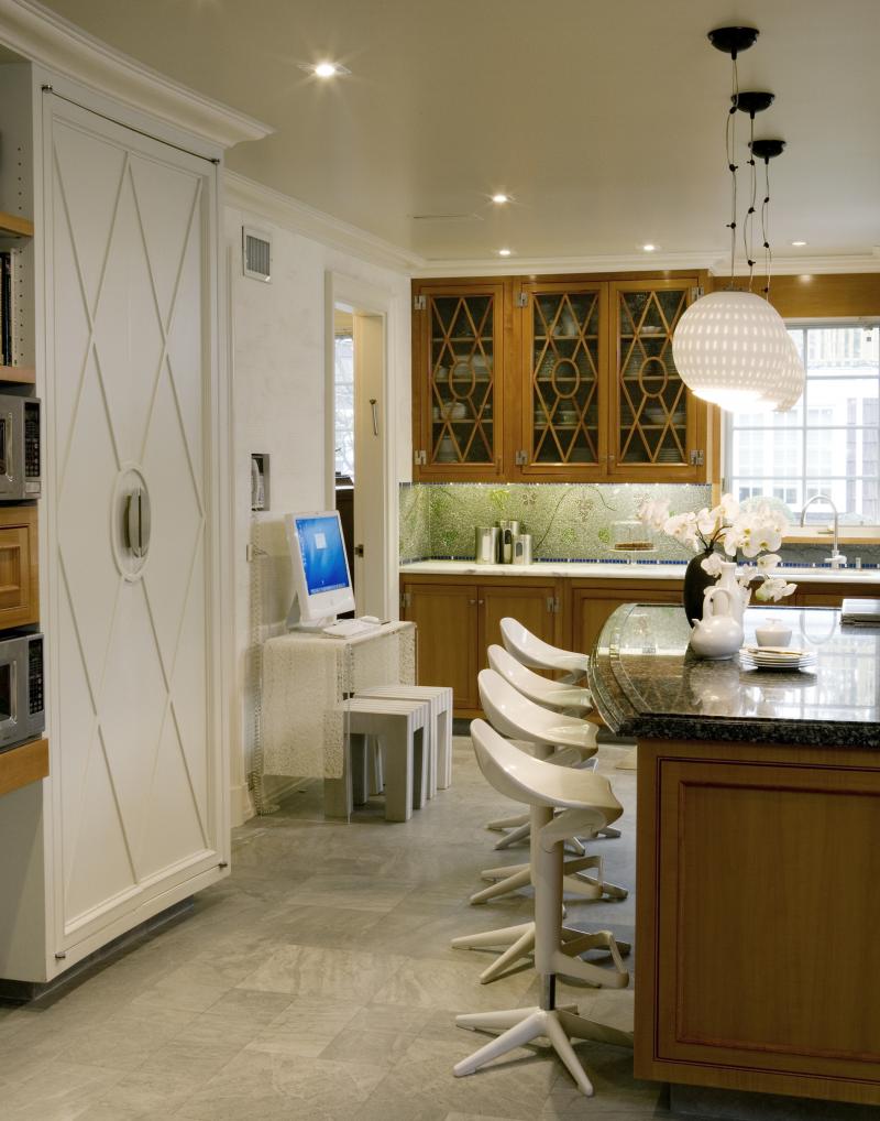 Causeway Residence II by Elias Associates