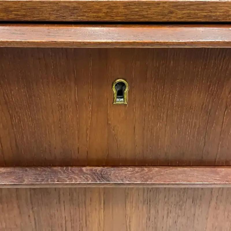 1950s Vintage Danish Modern Teak Cabinet with Lock and 4 Drawers