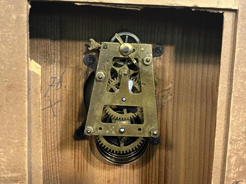 ANTIQUE PENNY OPERATED MUSICAL CLOCK SCENIC CASTLE & VILLAGE ON ...