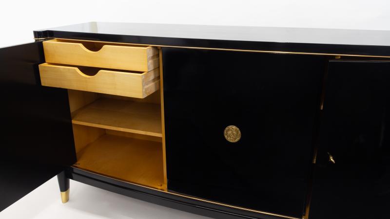 De Coene Frères - Art Deco Sideboard by De Coene Frères.