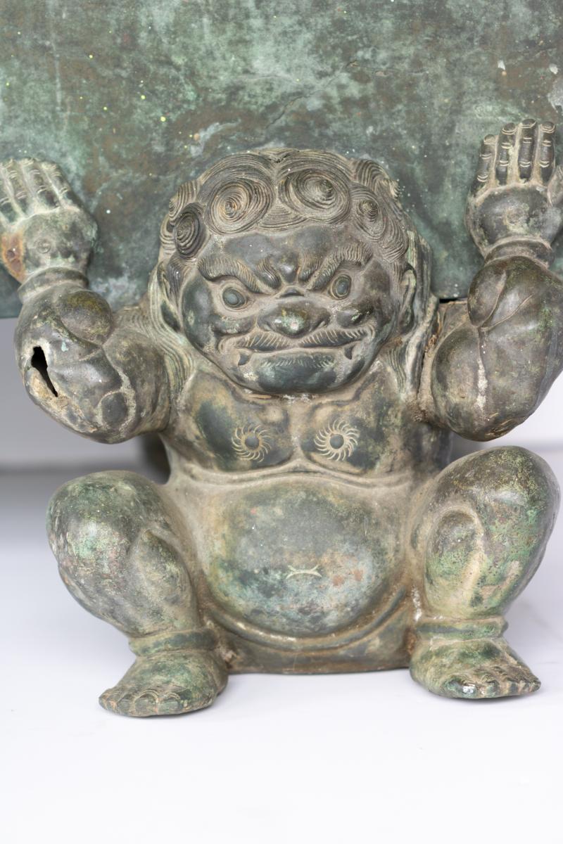 Bronze Japanese Censer, Supported by Four Bronze Oni, Japan, 19th Century.