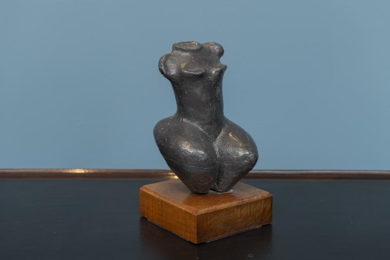 Figurative Sculpture by Carol Abramovitz, 1958