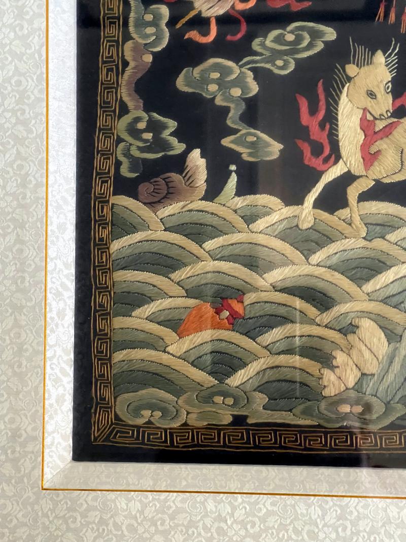 Framed Chinese Qing Dynasty Embroidered Ninth Military Rank Badge