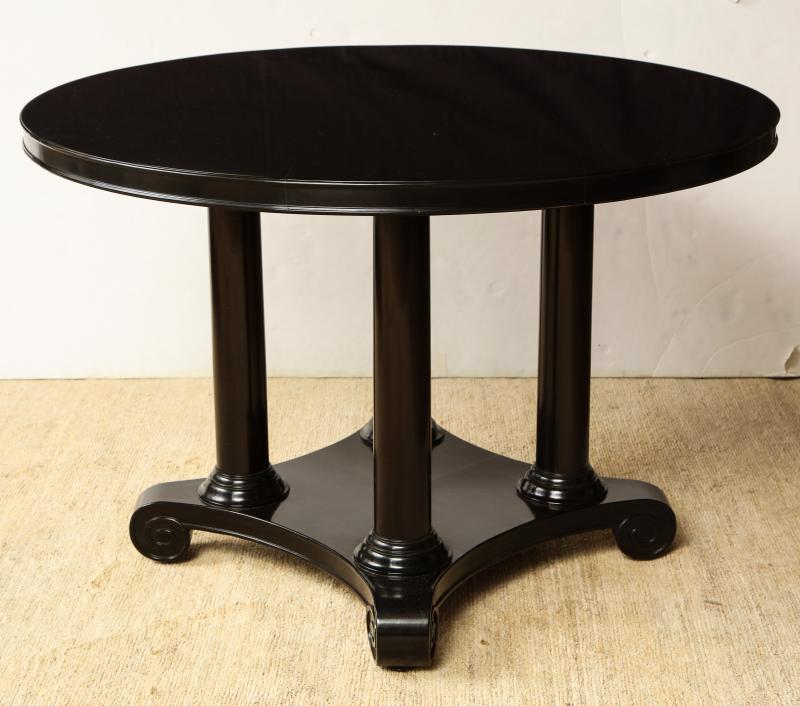 French Column Base Table