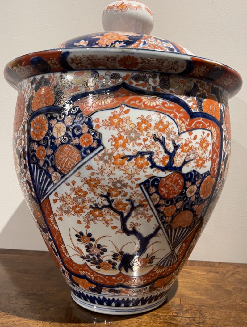 Japanese Imari Pot