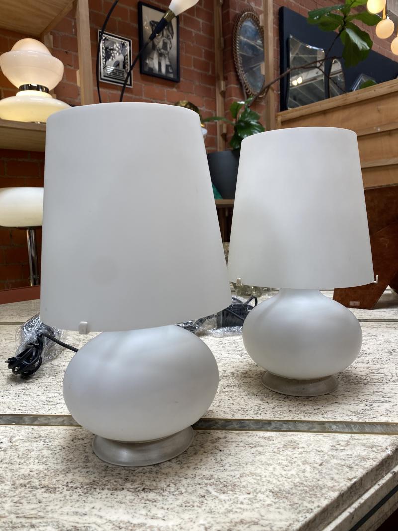 Max Ingrand - Pair of 2 Max Ingrand Glass Table Lamp for Fontana Arte ...