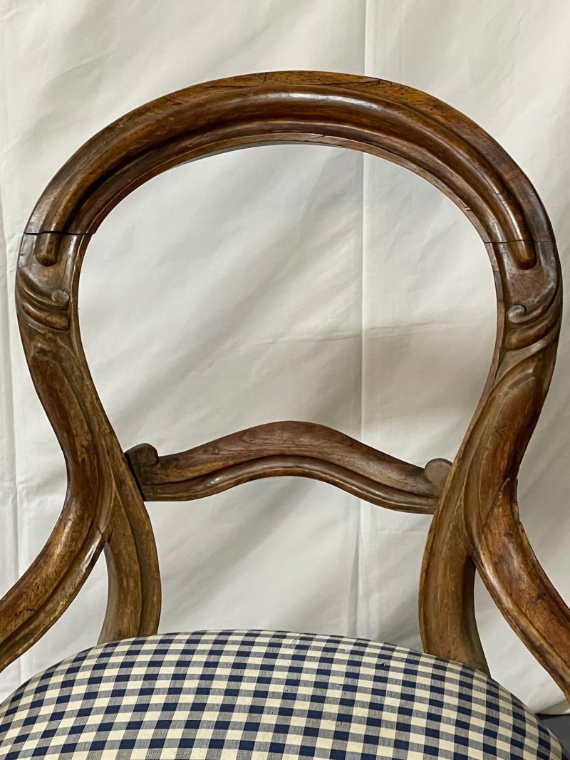 John Henry Belter - Pair of Early Victorian John Henry Belter Style ...