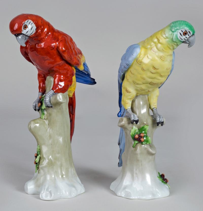 Sitzendorf Porcelain Manufactory - Pair of Sitzendorf Porcelain Parrots