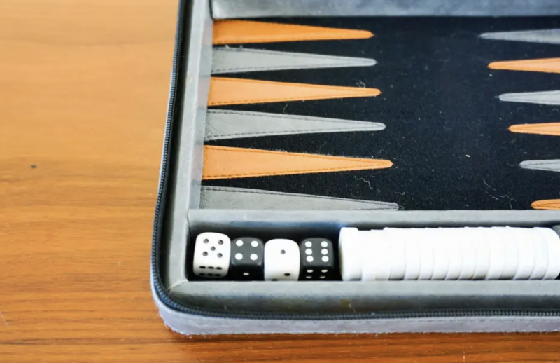 Pierre Cardin - PIERRE CARDIN BACKGAMMON SET