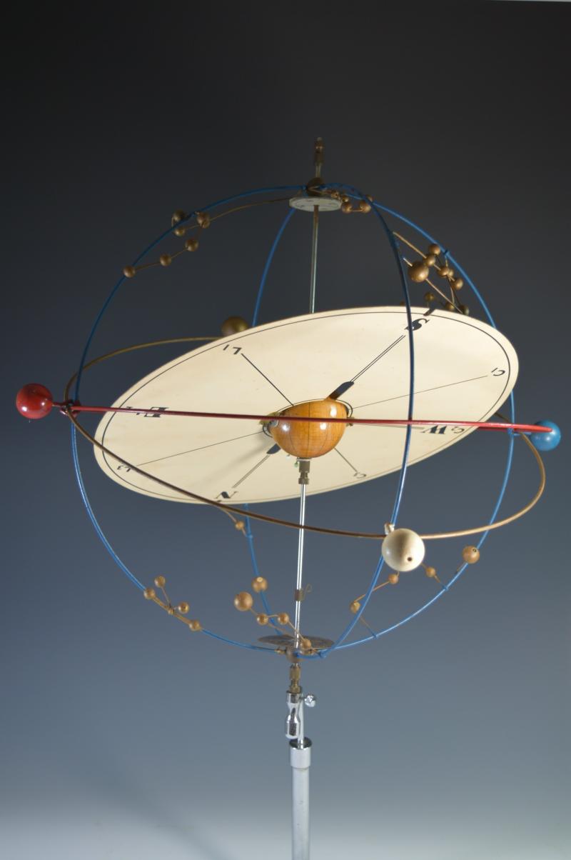 Planetarium Orrery Moveable Desk Display Model of the Solar System