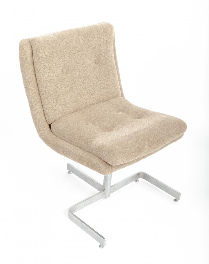 Raphael Raffel - Pair of Raphael Raffel Lounge Chairs