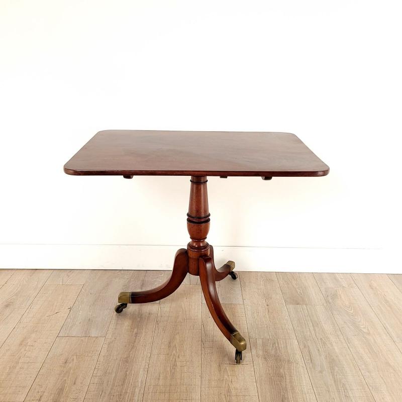 Regency Period Rectangular Tea Table with Rounded Corners, circa 1810