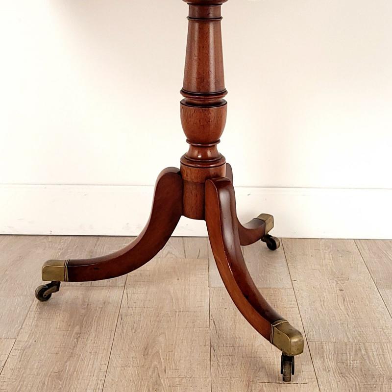 Regency Period Rectangular Tea Table with Rounded Corners, circa 1810