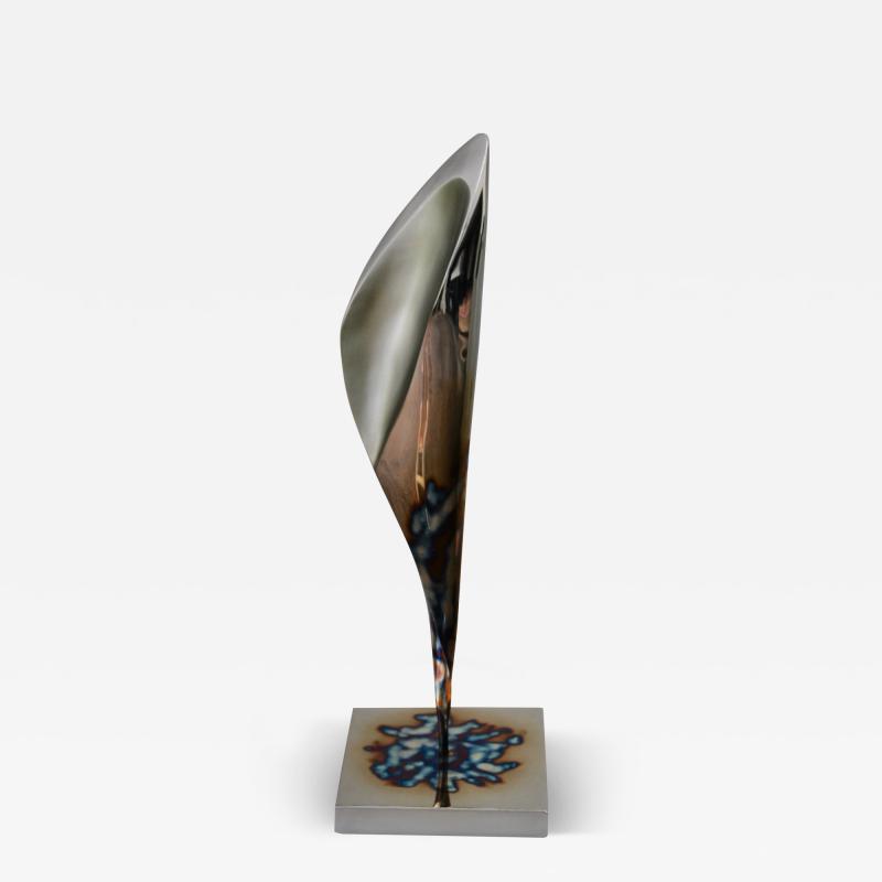 Santiago Medina - INNER STRENGTH (TABLE TOP), Santiago Medina Santiago Medina - INNER STRENGTH (TABLE TOP), Santiago Medina
