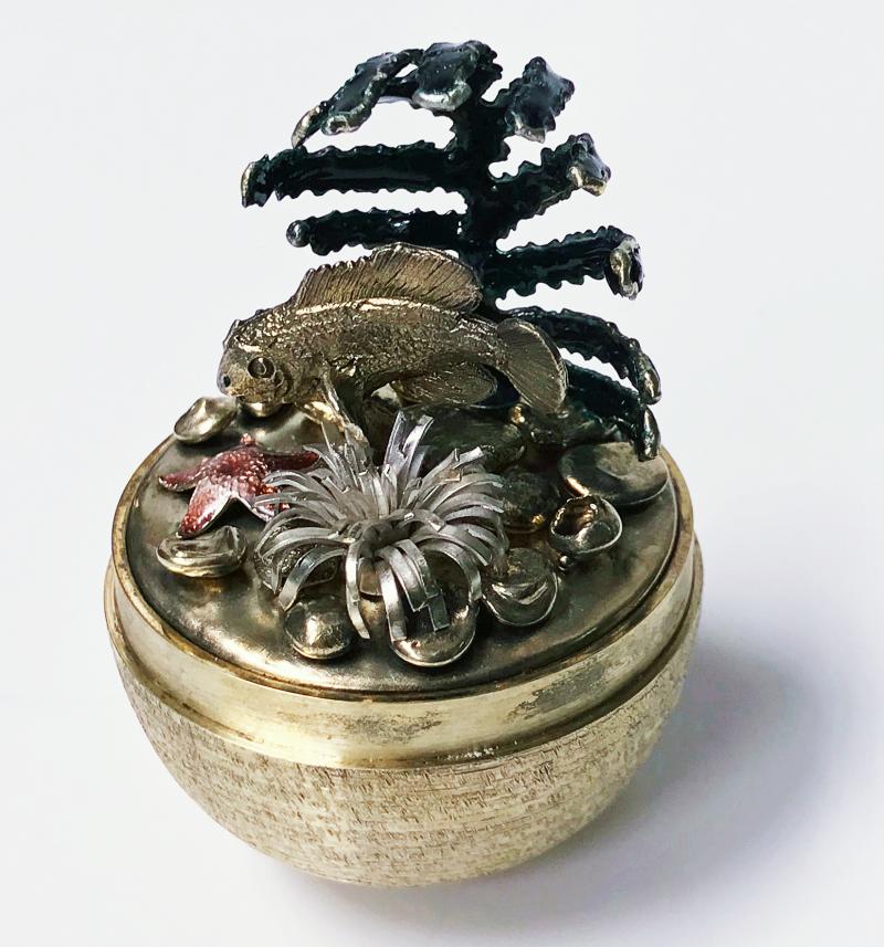 Stuart Devlin - Stuart Devlin Silver Gilt Surprise Egg, London 1978