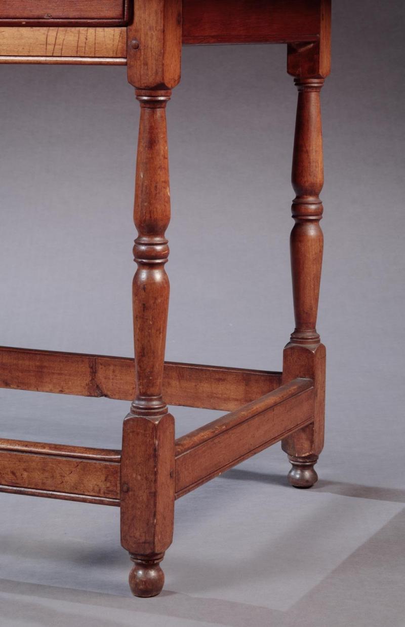 TAVERN TABLE WITH DRAWER