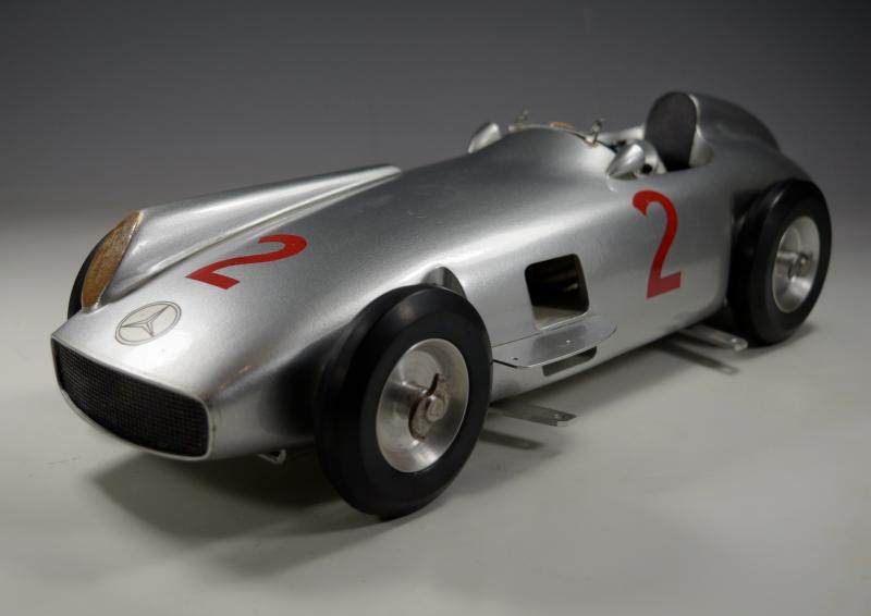 Tether Car Mercedes W 196 Streamliner Race Car Model Gas Powered