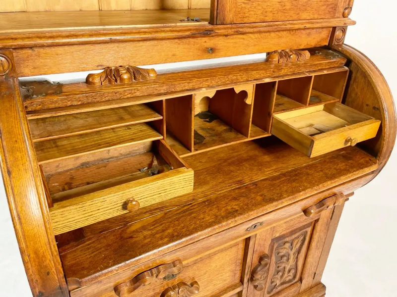 Victorian Oak Cylinder Top Secretary-Desk, CA 1890s