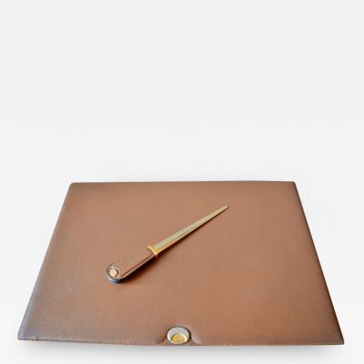 Decorative Arts Accessories on InCollect