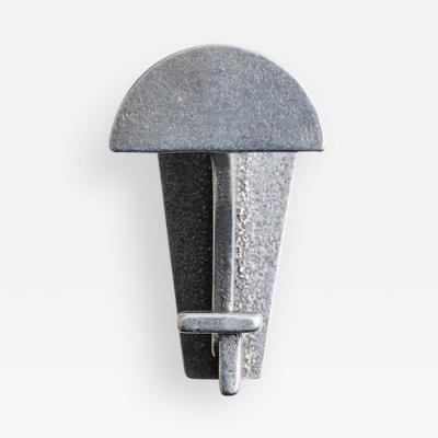 Studio Henry Wilson - Contemporary Hook by Henry Wilson