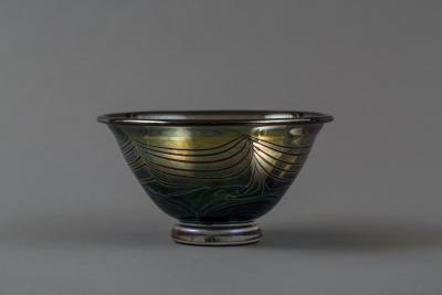Art Glass – Vintage Contemporary Antique Objects Vases Sculpture Bowls ...