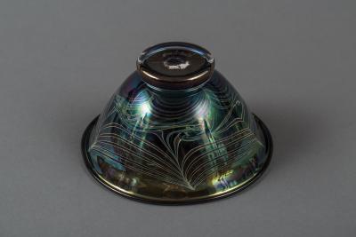 Art Glass – Vintage Contemporary Antique Objects Vases Sculpture Bowls ...