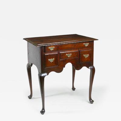 QUEEN ANNE LOWBOY