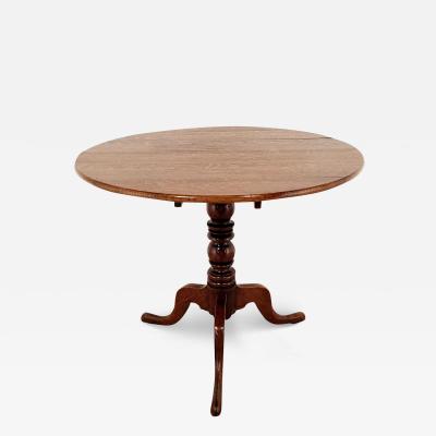 Round Regency Period Mahogany Tea Table, England circa 1810