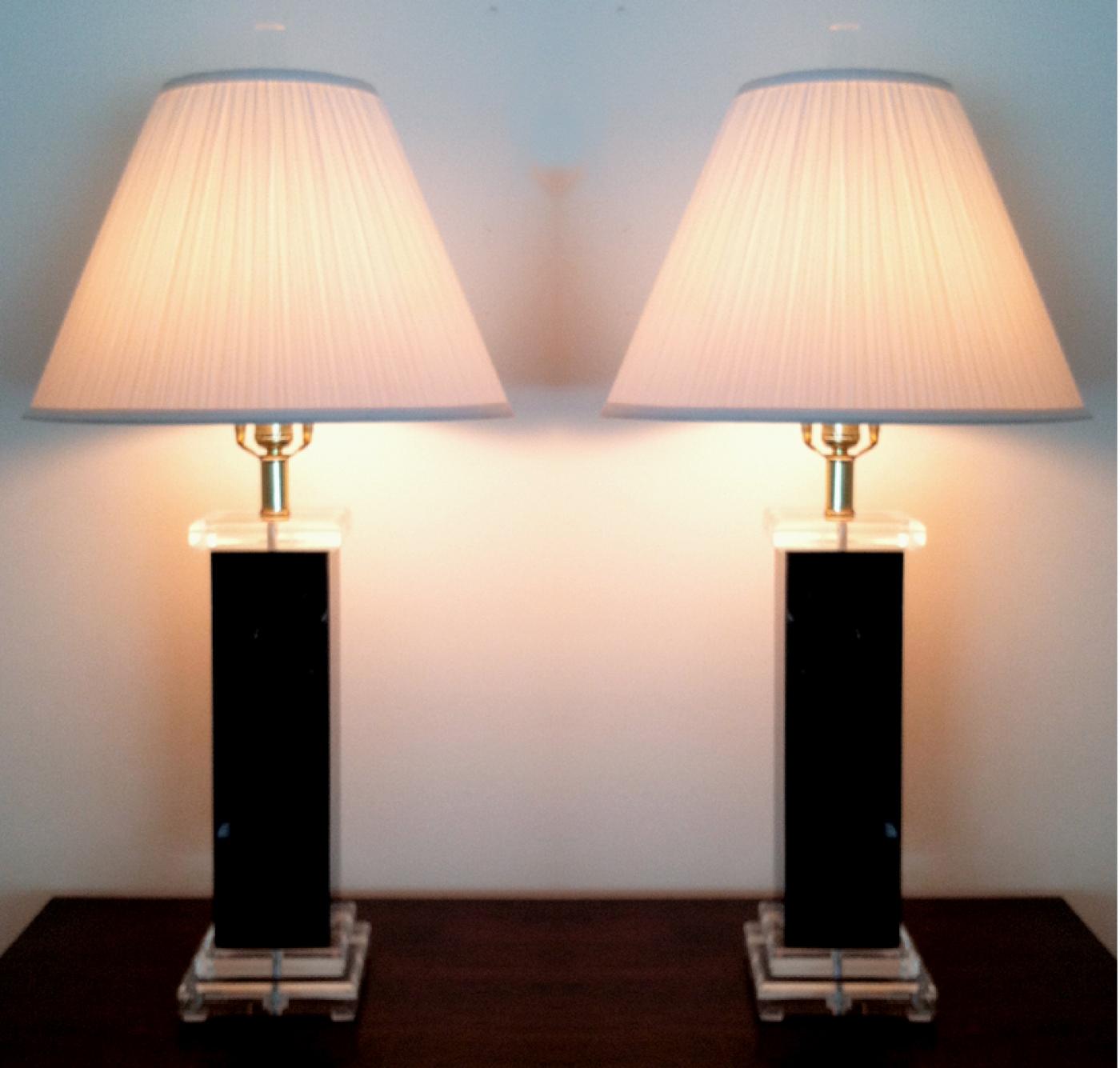Bauer Clearlite - Pair of Vintage Lucite Table Lamps Bauer Clearlite