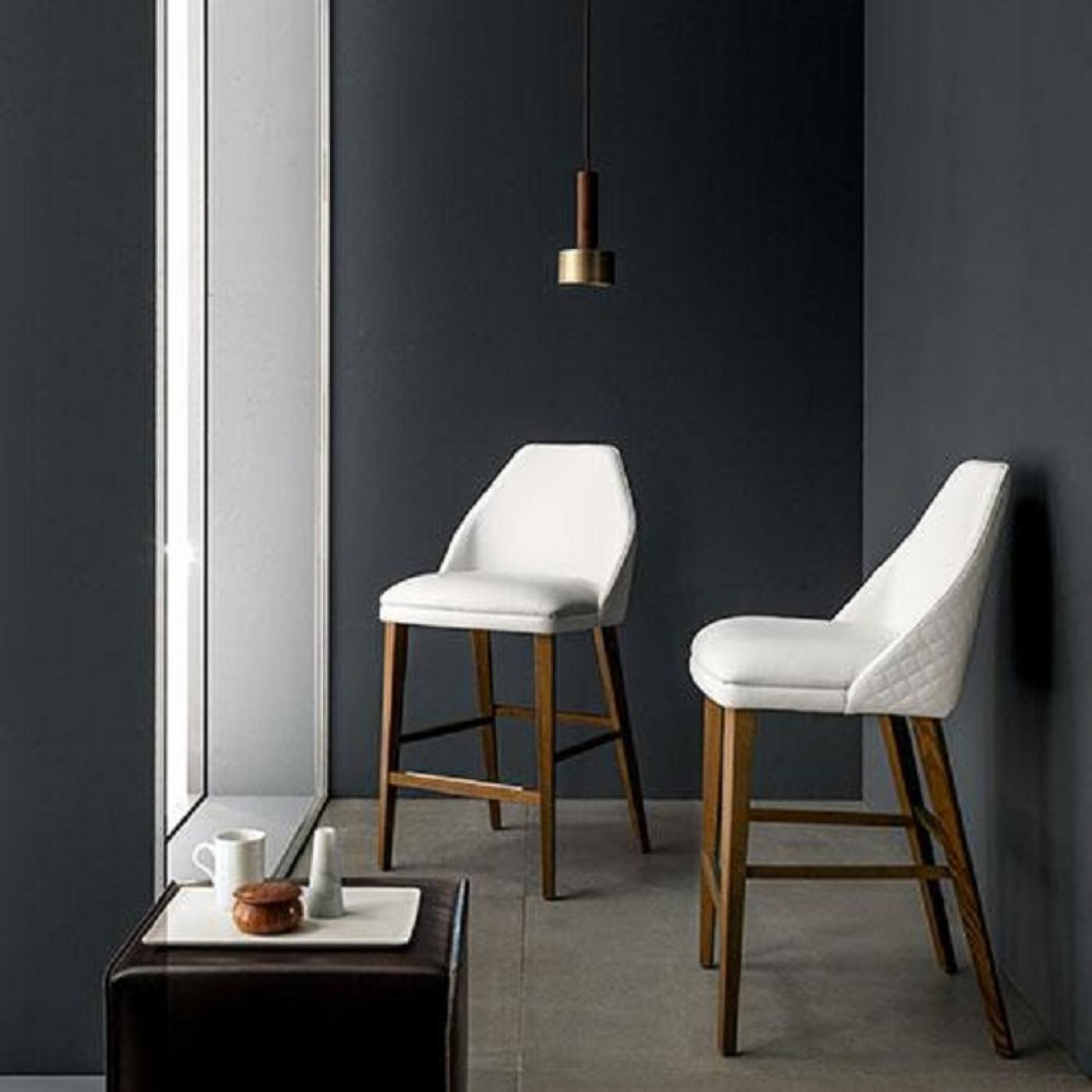 COMPAR - Polly Wood Stool