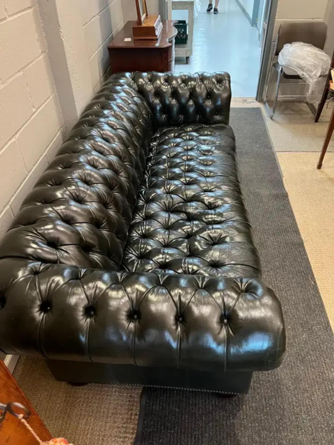 Chesterfield - Chesterfield Sofa, Button Tufted in Green Leather Sofa