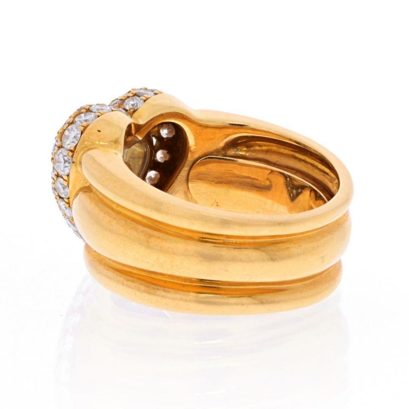Chopard - CHOPARD 18K YELLOW GOLD PAVE HEART SHAPE FLOATING DIAMOND RING