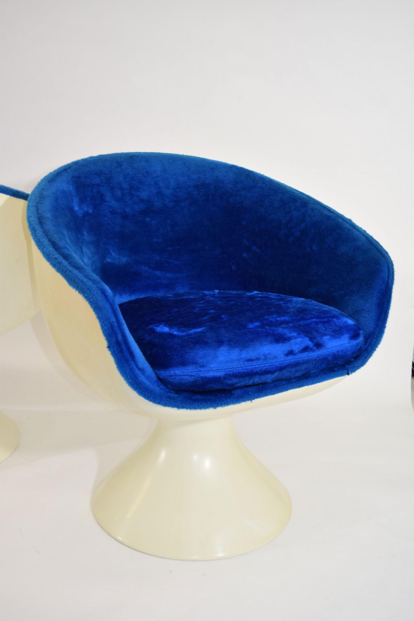 Chromcraft - Four Space Age Style Bubble Chairs in Blue Velvet by ...