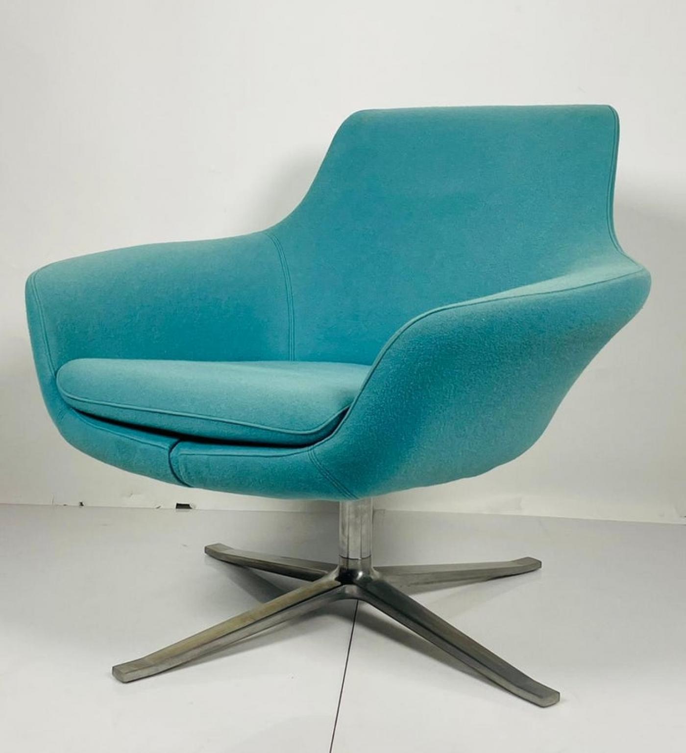 Coalesse - Bob Lounge Chair by Pearson Lloyd for Coalesse/Steelcase