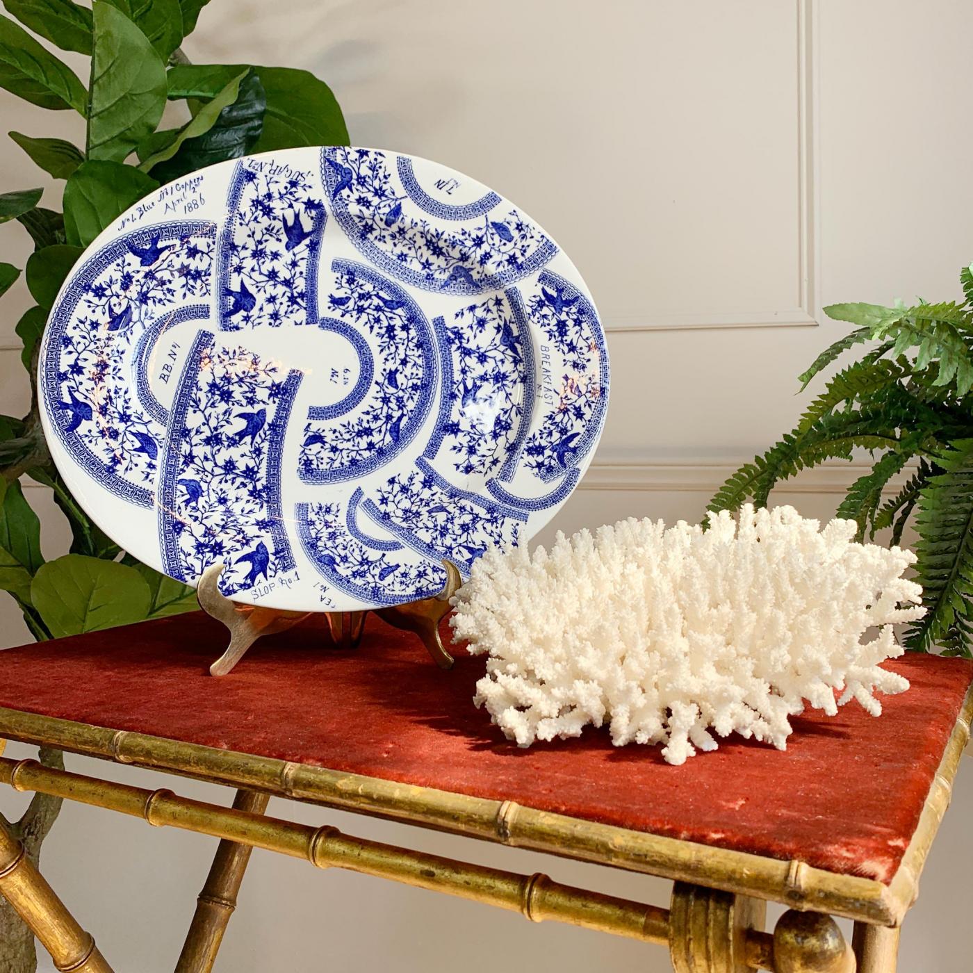 Derby Pottery - 19th Century Derby Pottery Blue and White Sample ...