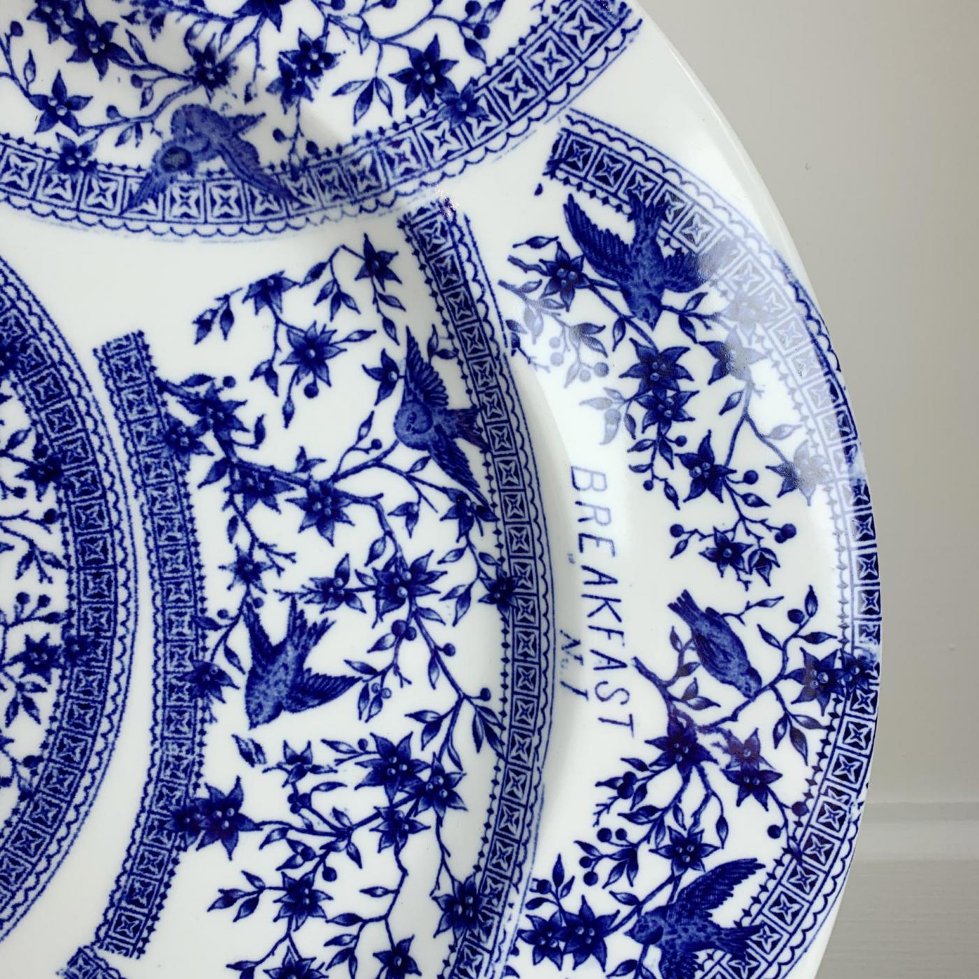 Derby Pottery - 19th Century Derby Pottery Blue and White Sample ...