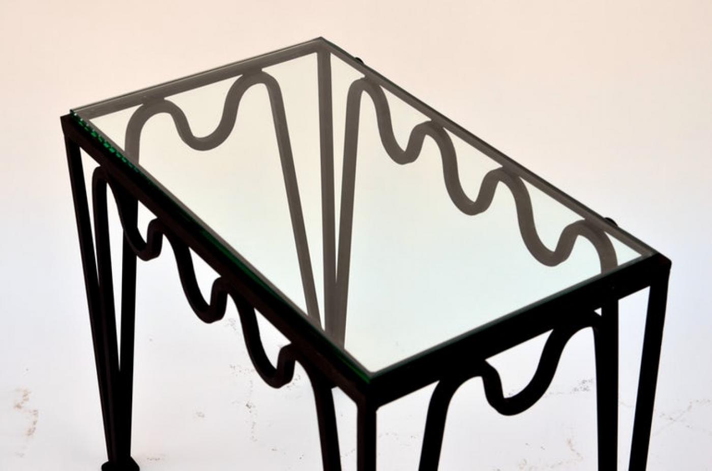 Design Frères - The 'Méandre' Blackened Steel and Glass Side Table