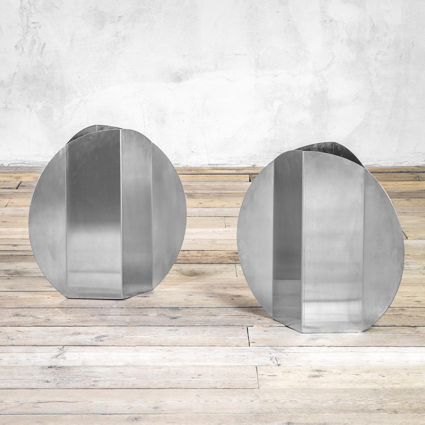 Dino Gavina Studio Simon - Pair of Umbrella Stands model Sebastian by ...