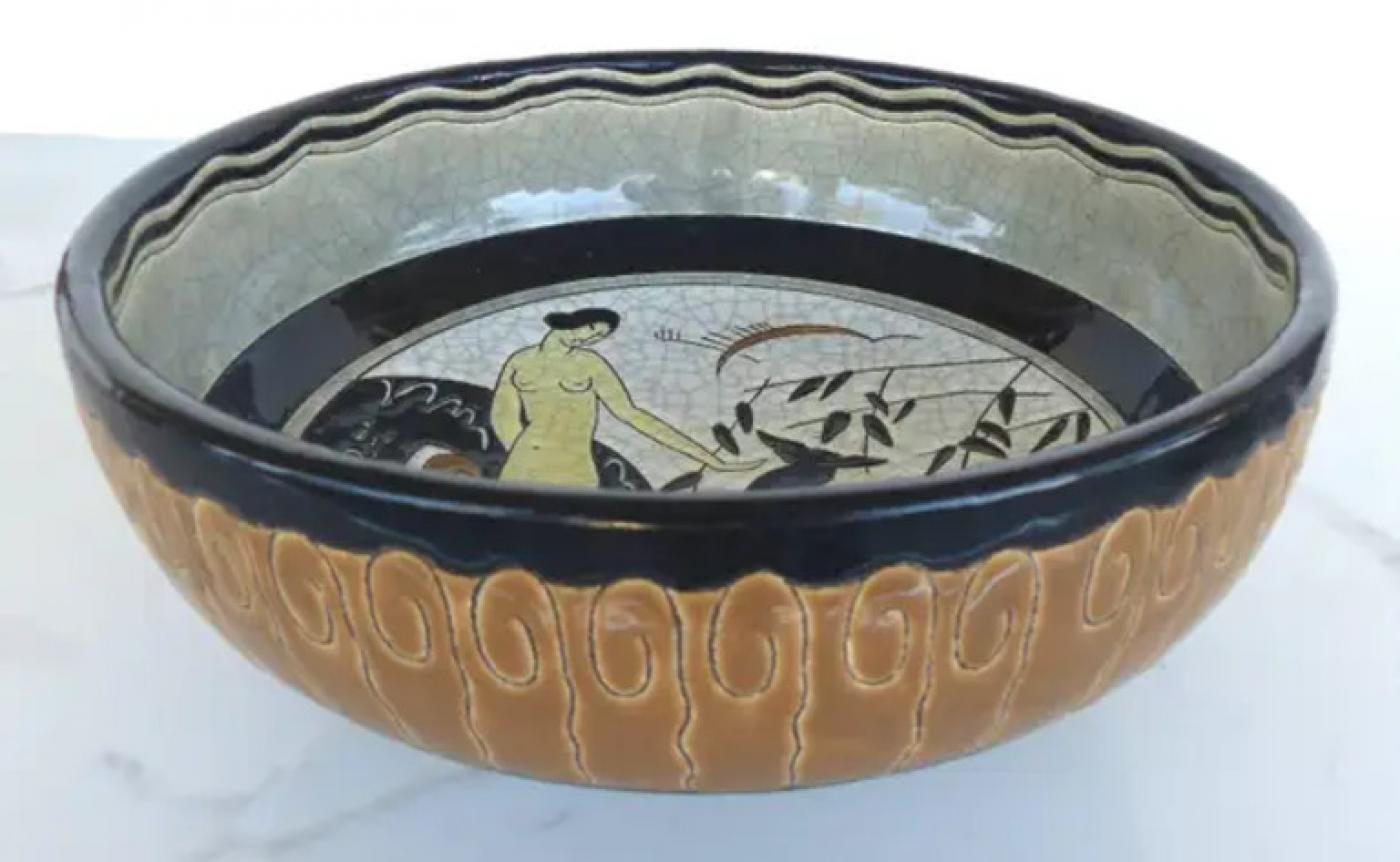 Faïenceries et Emaux de Longwy - Longwy Primavera Art Deco Footed Bowl