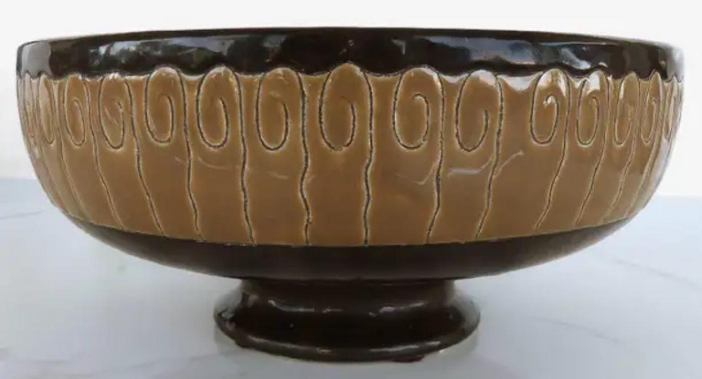 Faïenceries et Emaux de Longwy - Longwy Primavera Art Deco Footed Bowl