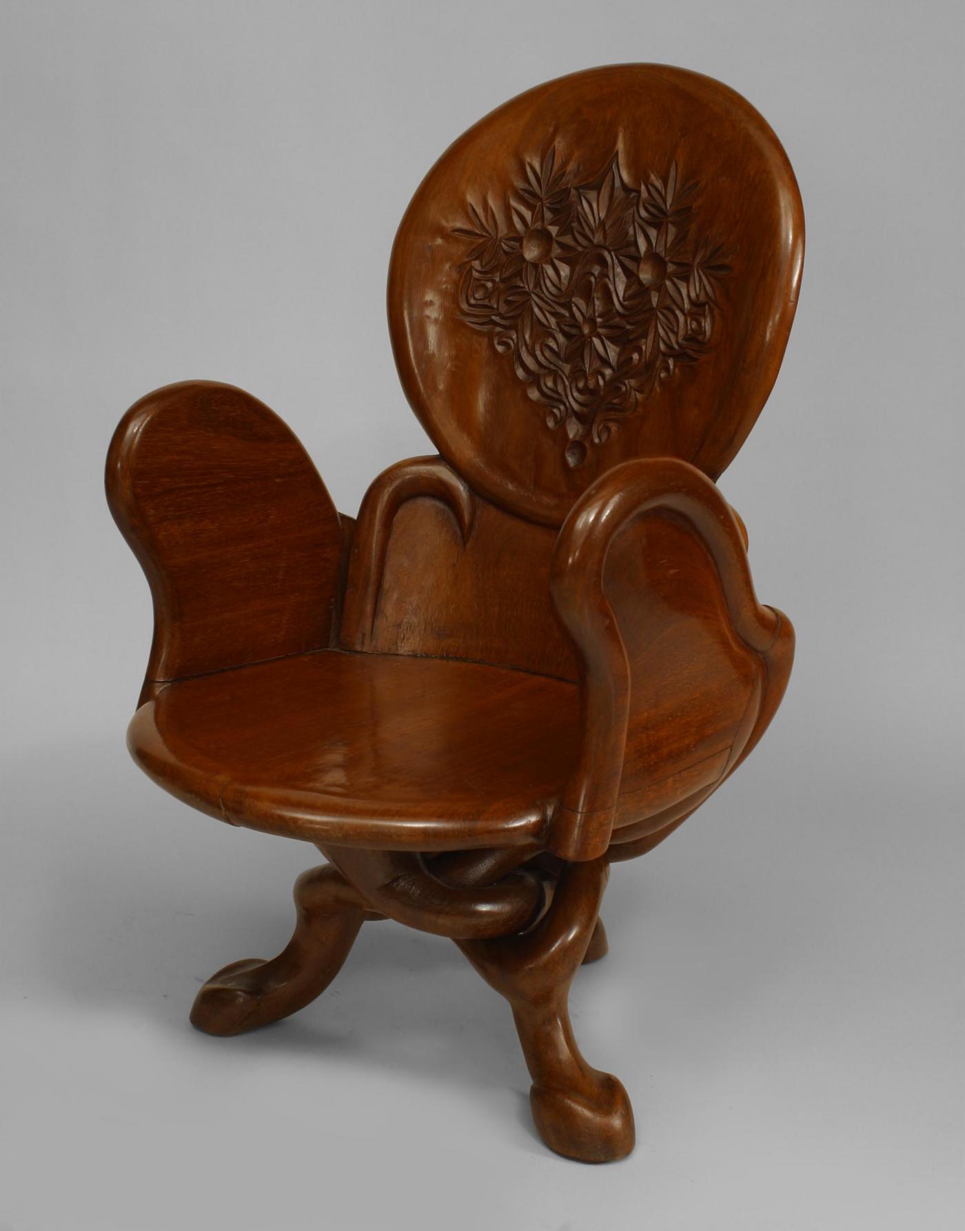 Antoni Gaudi - Six Art Nouveau (19/20 Cent) Teak Armchairs