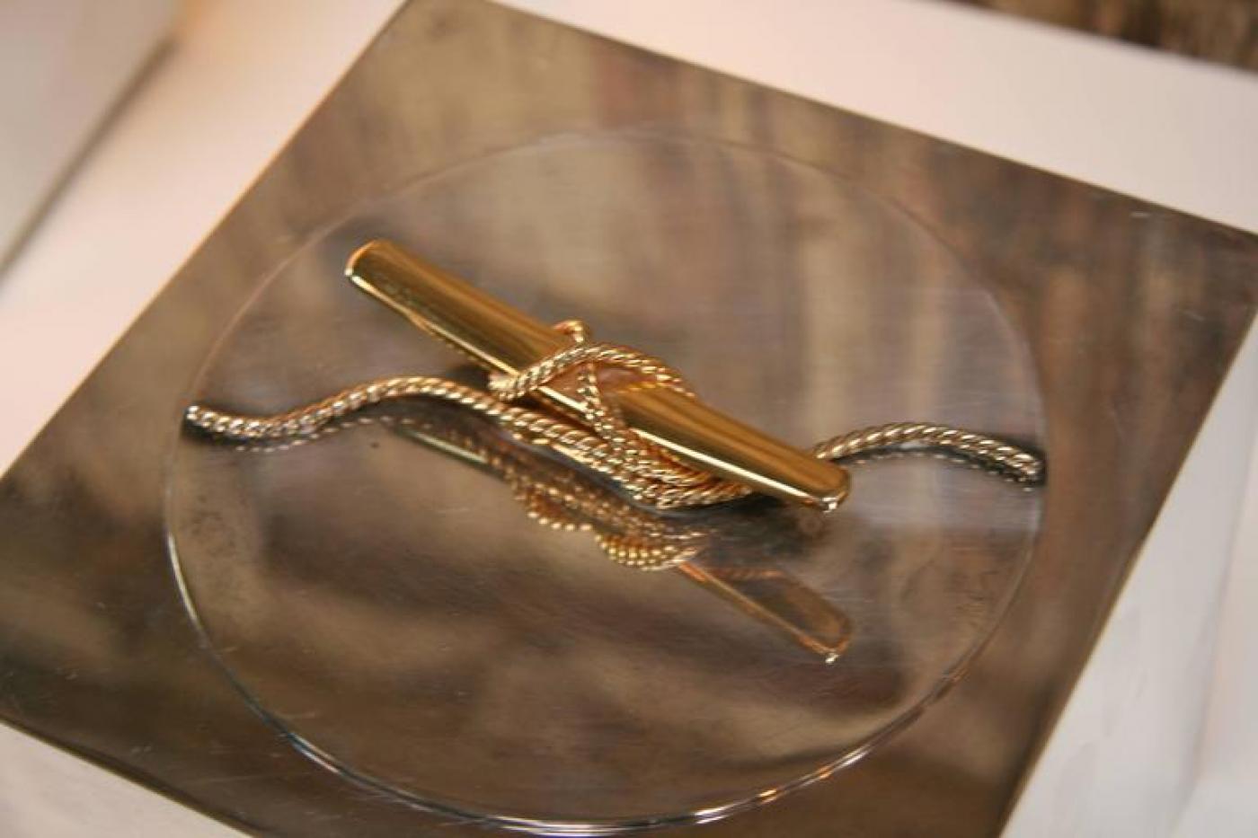 Gucci - Ice Bucket in Silver Plate and Brass by Gucci