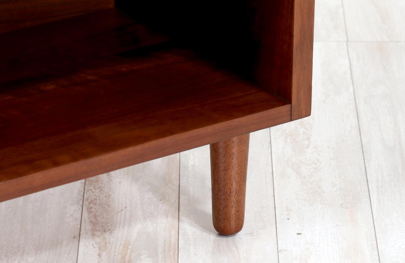 Lane Furniture - Mid-Century Modern "Stacatto" Night Stands by Lane