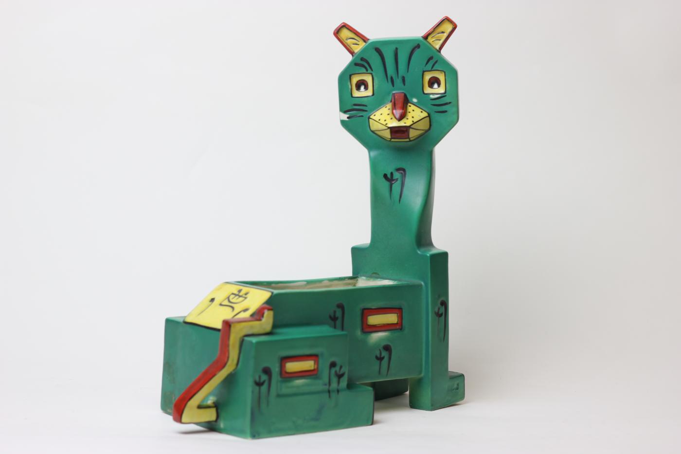 Louis Wain - Cubist Ceramic Sculpture of Cat by Louis Wain, 1914, England