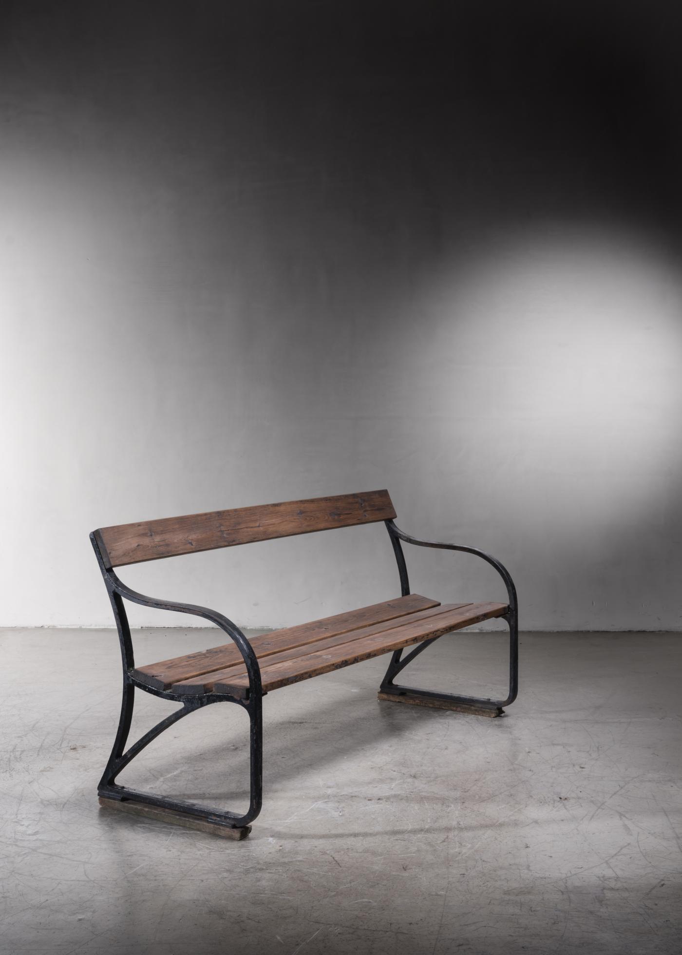 Nafveqvarns Bruk - Näfveqvarns Bruk bench