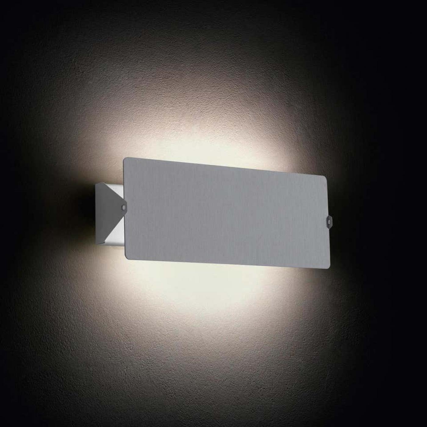 Nemo Lighting - Charlotte Perriand 'Applique À Volet Pivotant Double ...